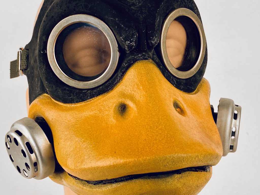 Duck – Gas Mask